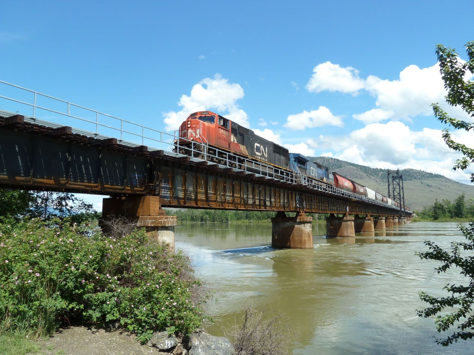 Brücken über die Thompson Rivers